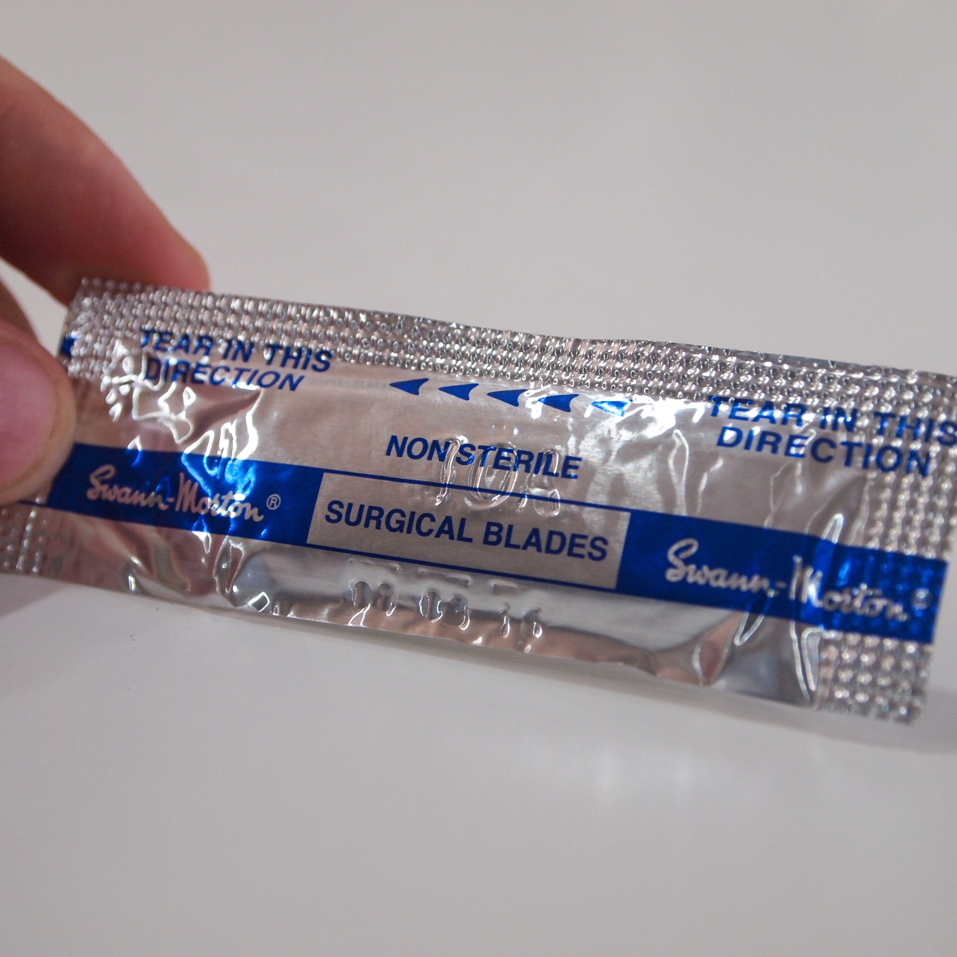 Scalpel Blades | Biology Supplies - Darwin Biological